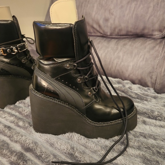 Fenty X Puma | Shoes | Fenty Puma X Rihanna Chain Embellished Sneaker ...